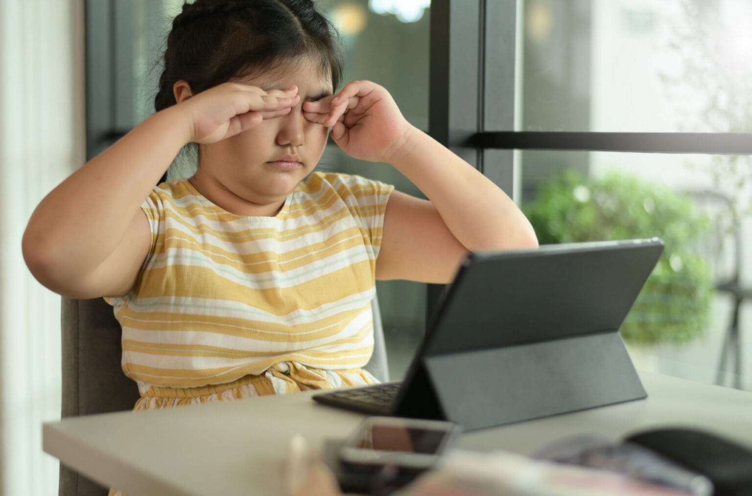 Why is screen time bad for kids | Youth Vision Denver, Aurora, Hampden ...